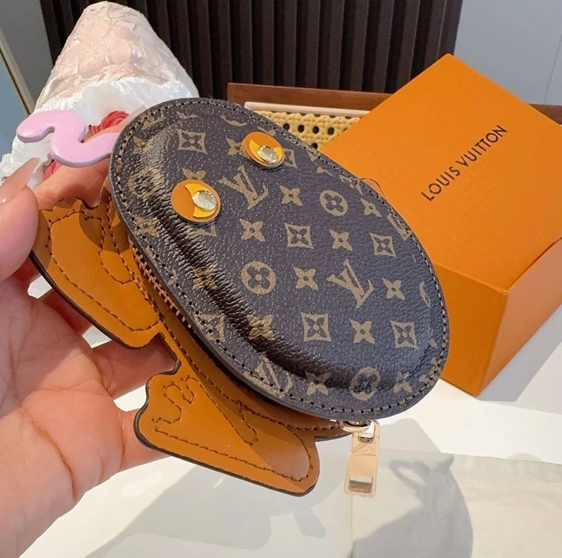 Value-priced Louis Vuitton Mobile Cases