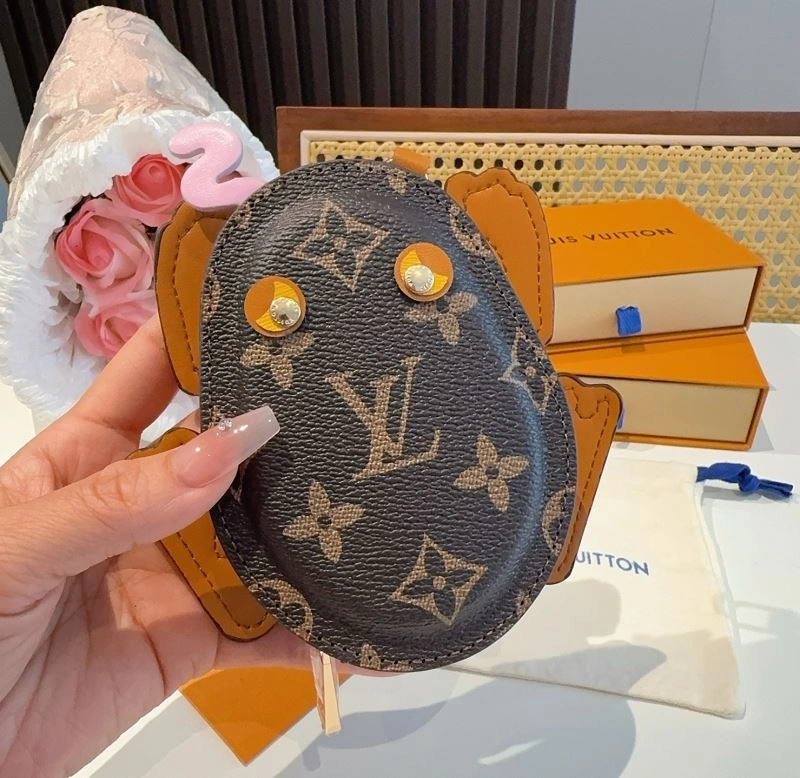 Low-cost Louis Vuitton Mobile Cases
