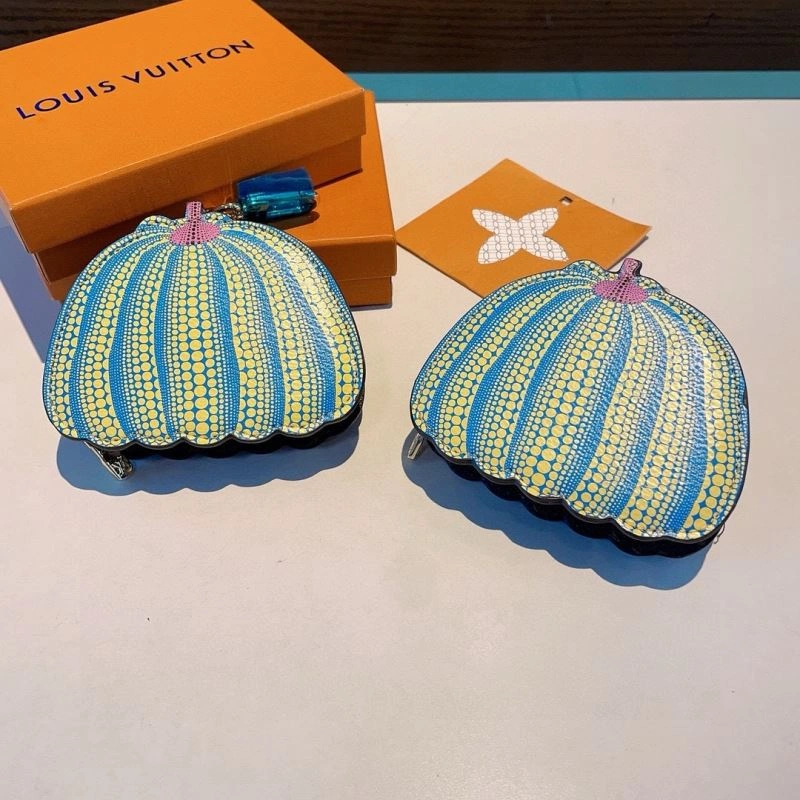 Indistinguishable Louis Vuitton Mobile Cases