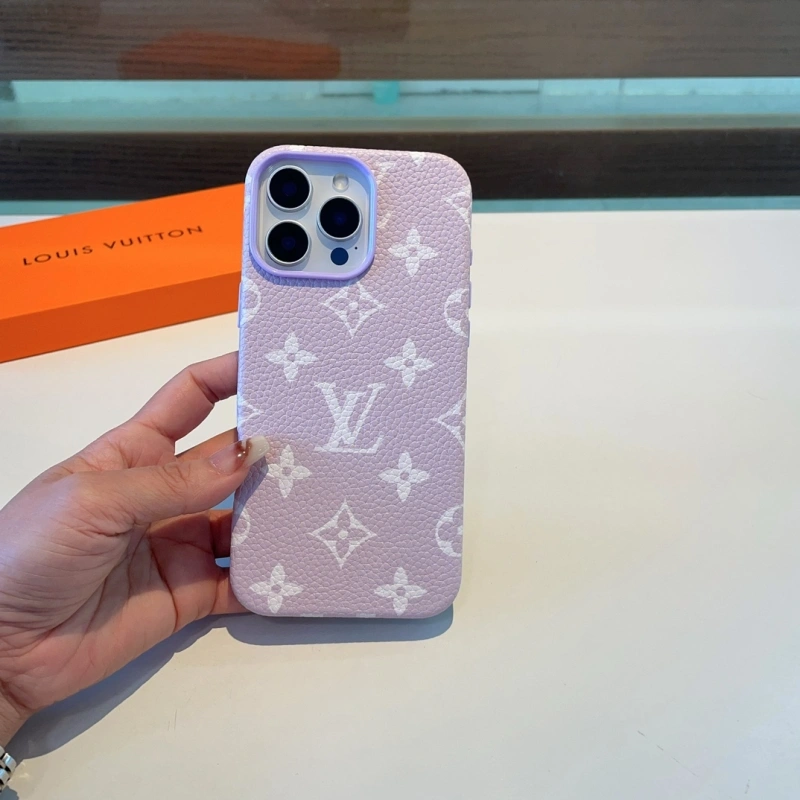 Value-priced Louis Vuitton Mobile Cases