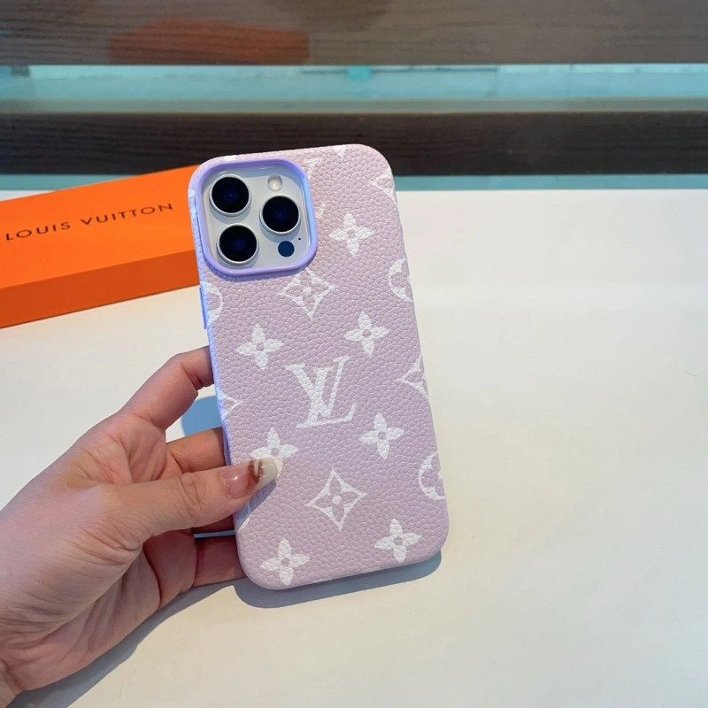 Value-priced Louis Vuitton Mobile Cases