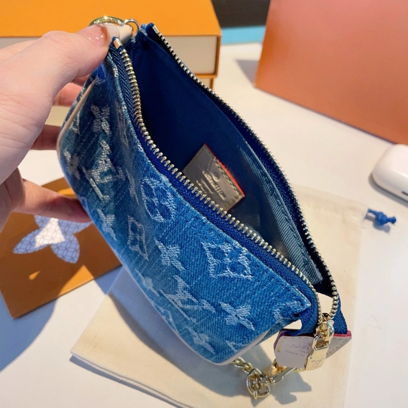 Inexpensive Louis Vuitton Mobile Cases