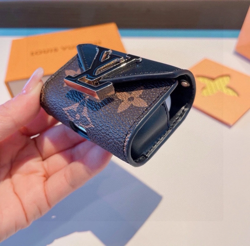 High accuracy Louis Vuitton Mobile Cases