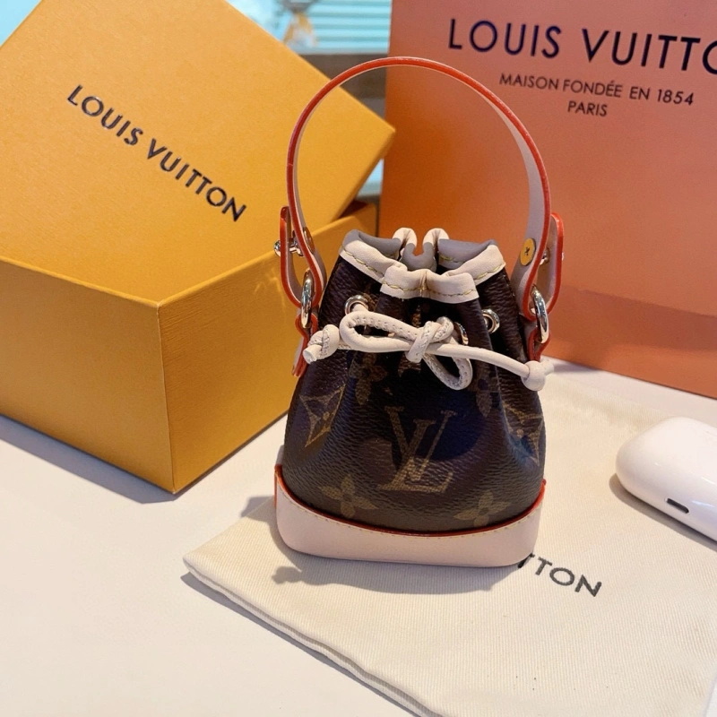 Top mirror Louis Vuitton Mobile Cases