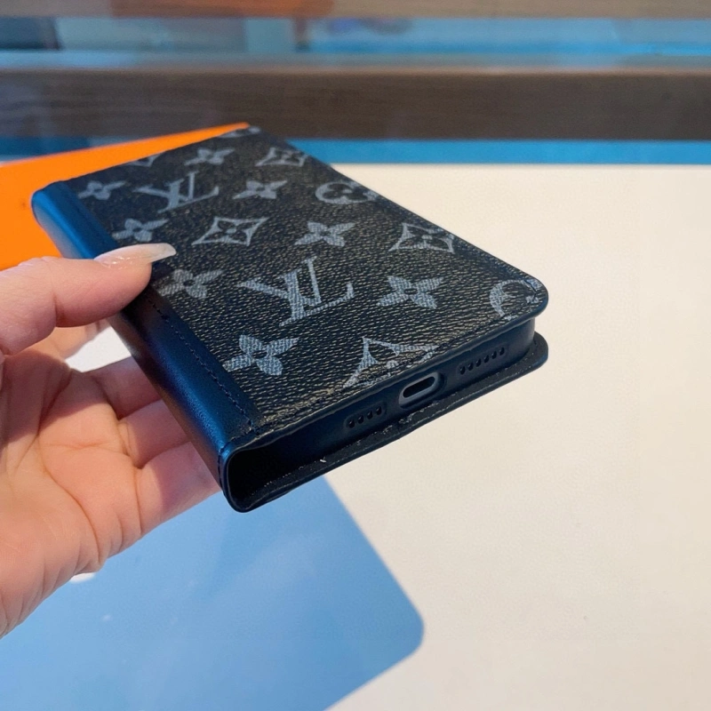 Low-cost Louis Vuitton Mobile Cases