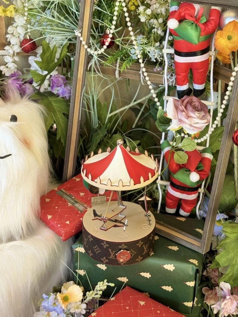 Accurate model Louis Vuitton Music Boxes