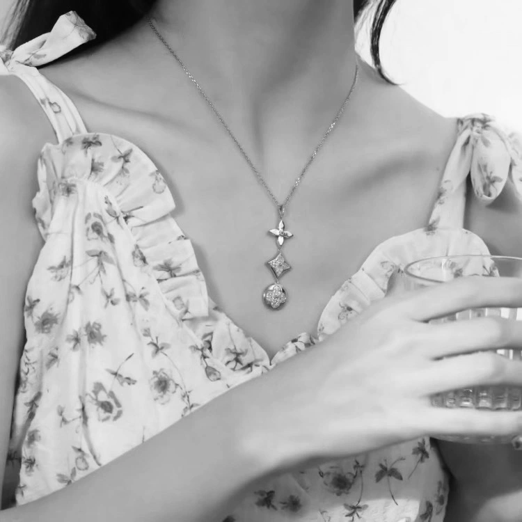 Brand-original Louis Vuitton Necklaces