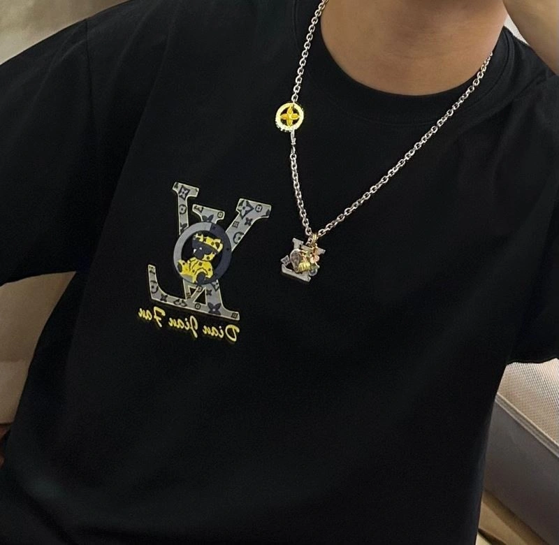 Low-cost Louis Vuitton Necklaces