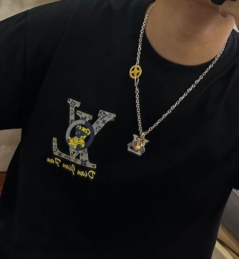 Low-cost Louis Vuitton Necklaces