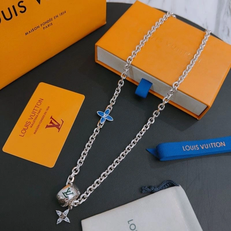 Legit Louis Vuitton Necklaces