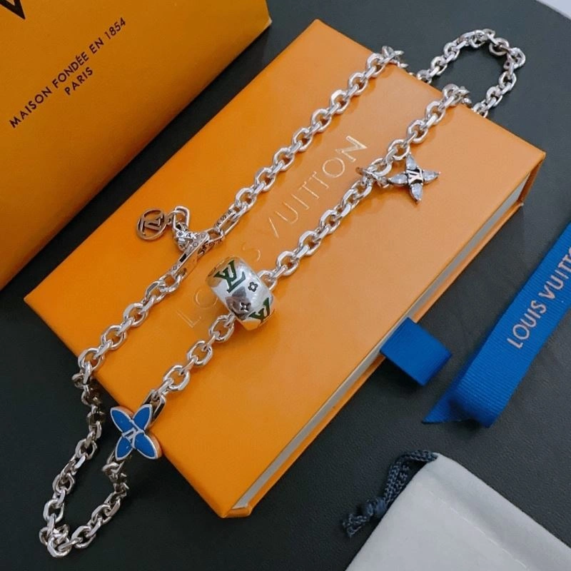 Legit Louis Vuitton Necklaces