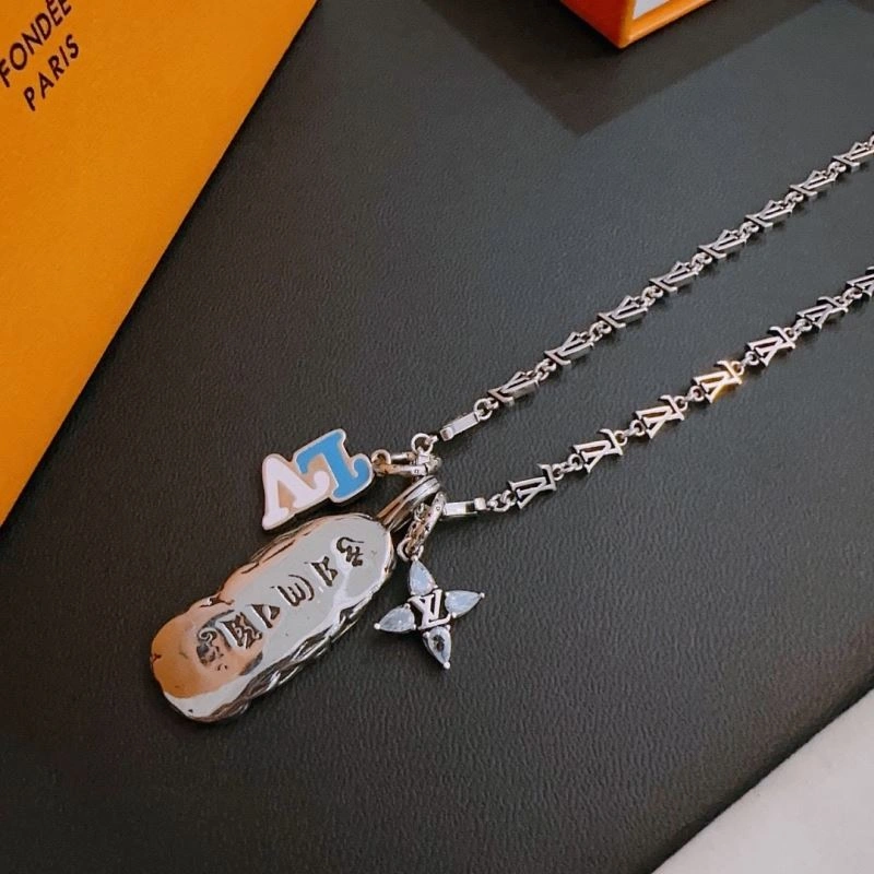 Value-priced Louis Vuitton Necklaces