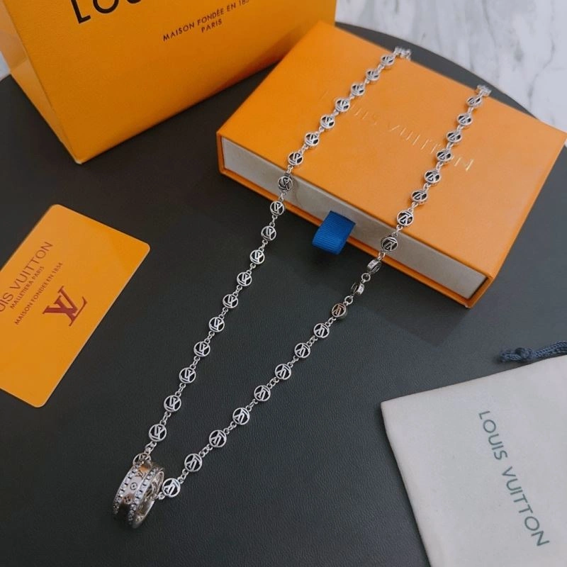 Indistinguishable Louis Vuitton Necklaces