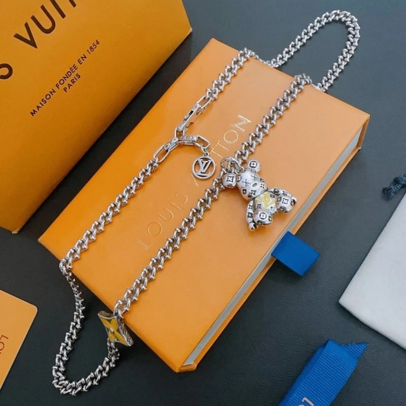 Indistinguishable Louis Vuitton Necklaces