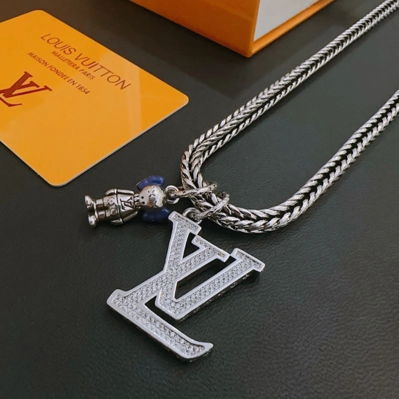 Value-priced Louis Vuitton Necklaces