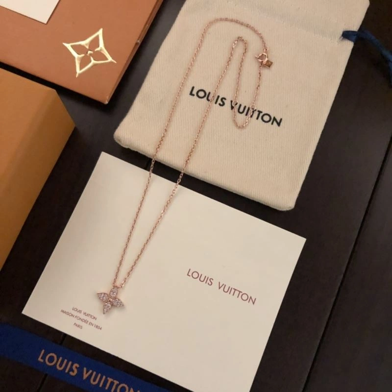 Mirror quality Louis Vuitton Necklaces