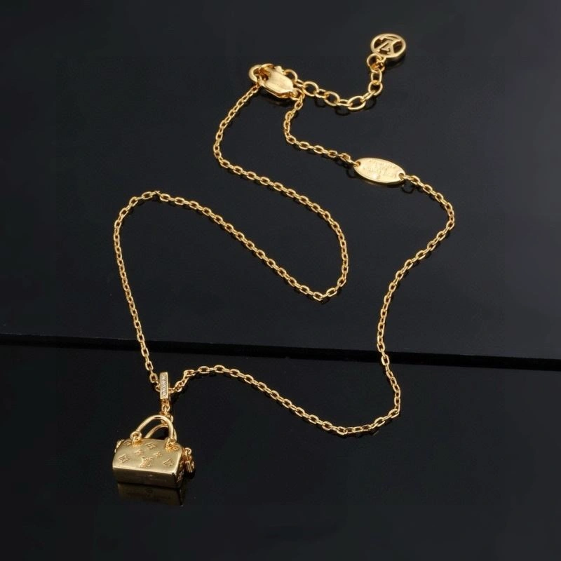 Reasonably priced Louis Vuitton Necklaces