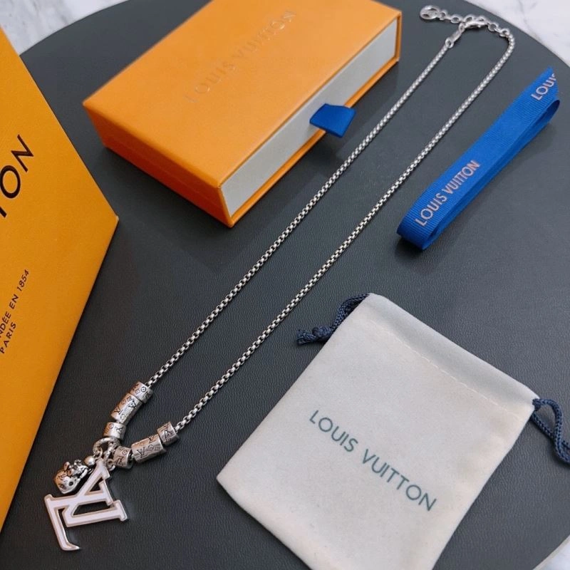Original Louis Vuitton Necklaces