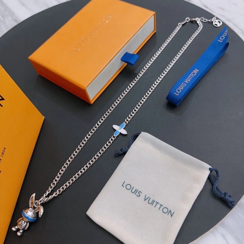 Exact replica Louis Vuitton Necklaces