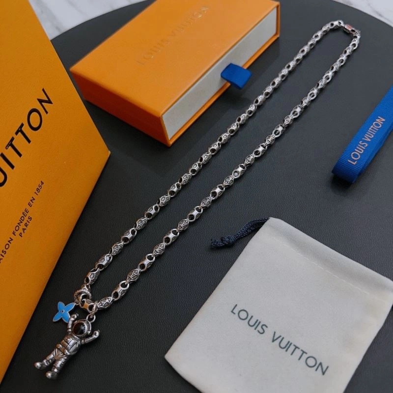 Original Louis Vuitton Necklaces