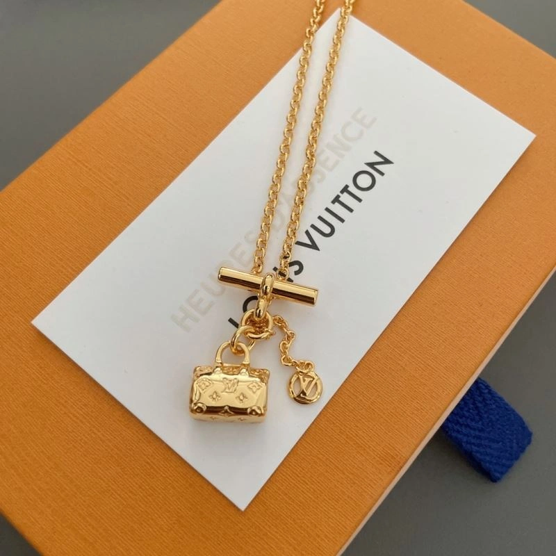 Economical Louis Vuitton Necklaces