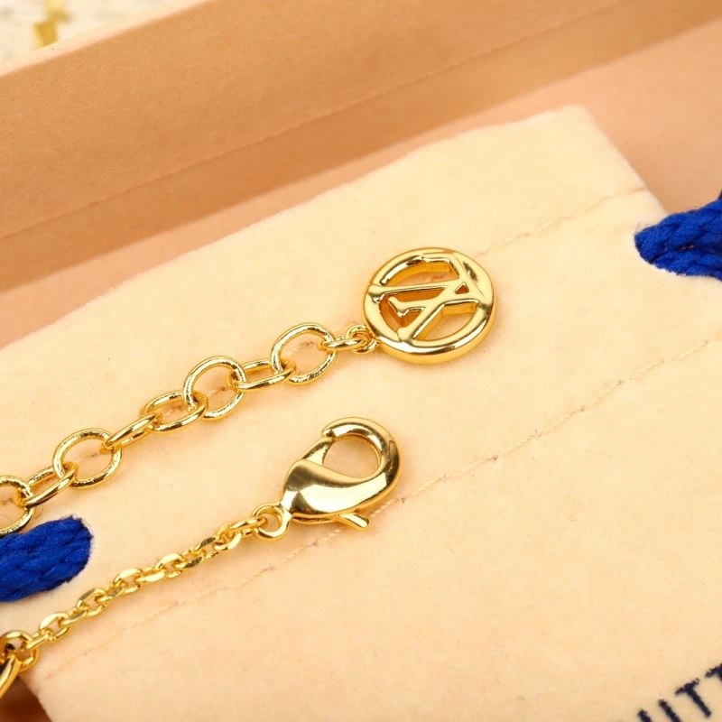 Legit Louis Vuitton Necklaces