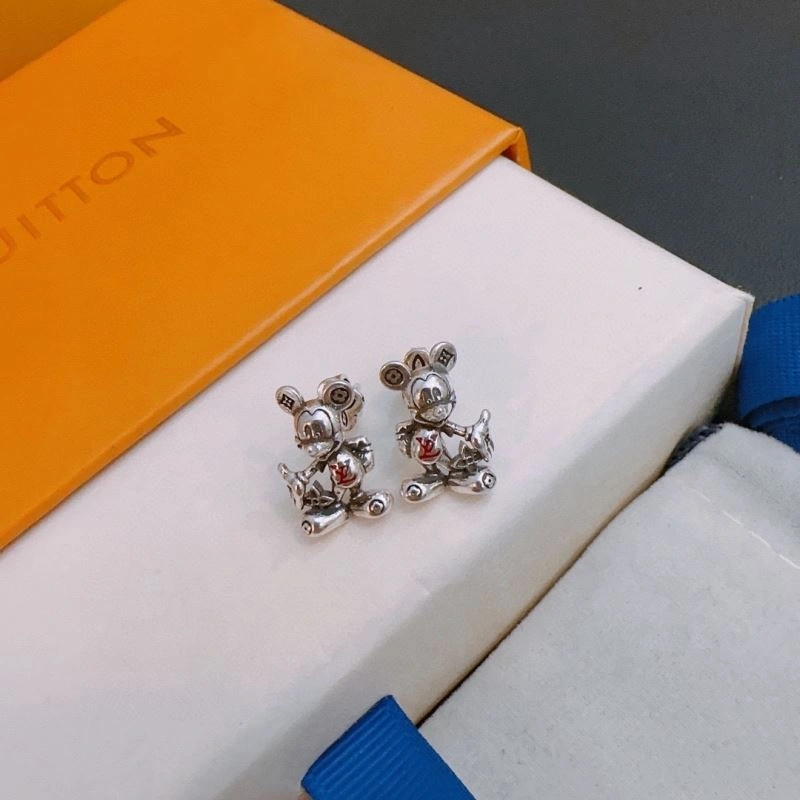 Exact replica Louis Vuitton Necklaces