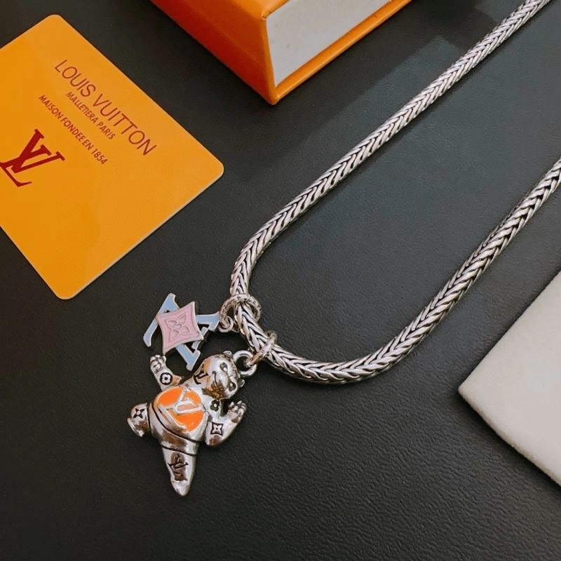 Bargain Louis Vuitton Necklaces