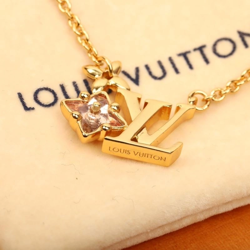 Accurate model Louis Vuitton Necklaces
