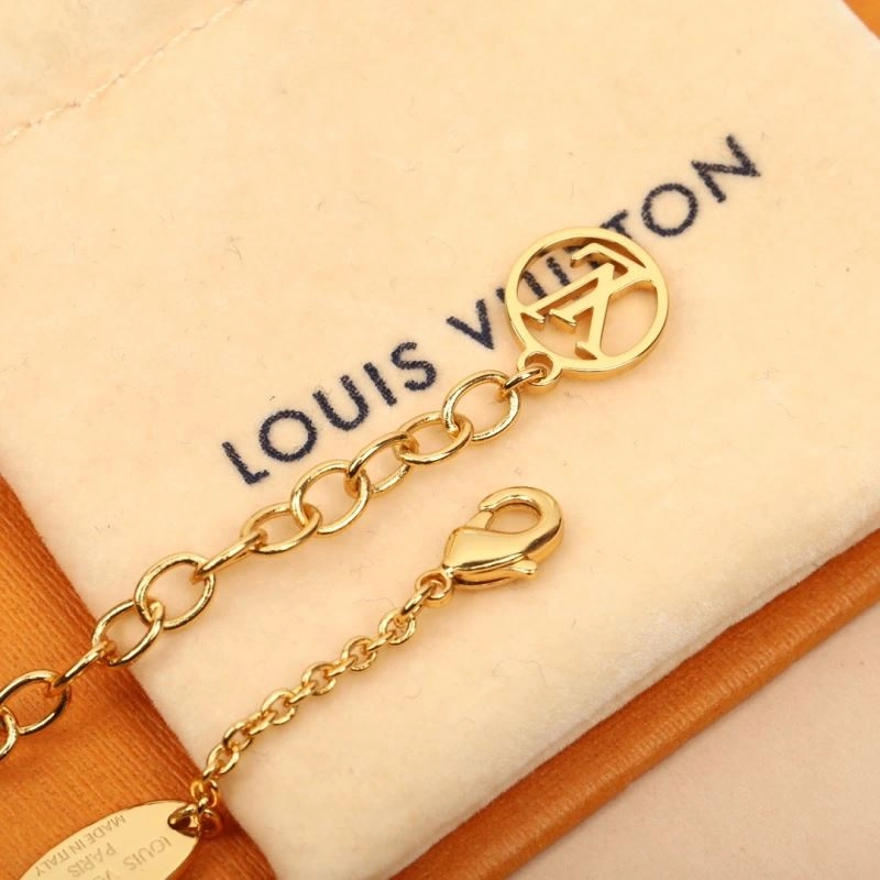 Accurate model Louis Vuitton Necklaces
