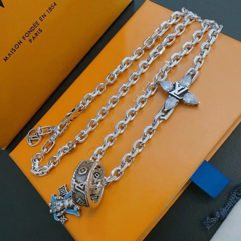 Legit Louis Vuitton Necklaces