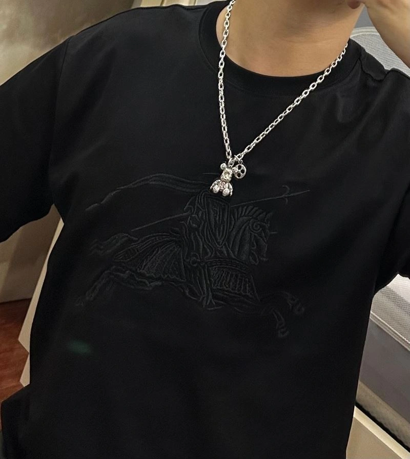Genuine Louis Vuitton Necklaces