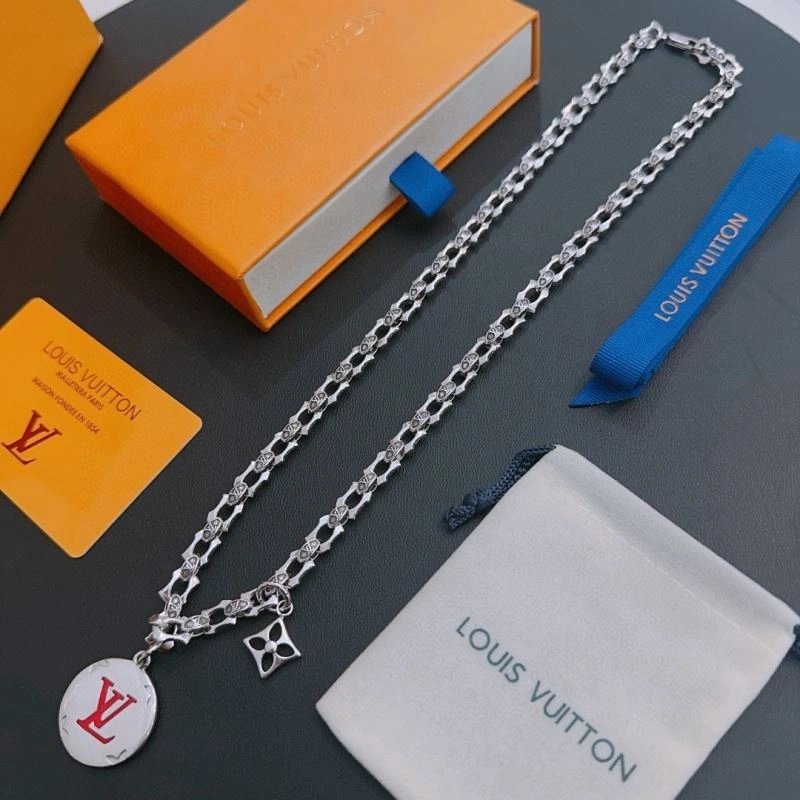 Cut-rate Louis Vuitton Necklaces