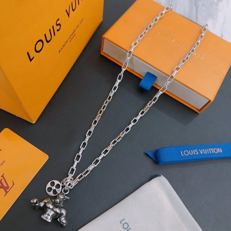 Factory-made Louis Vuitton Necklaces