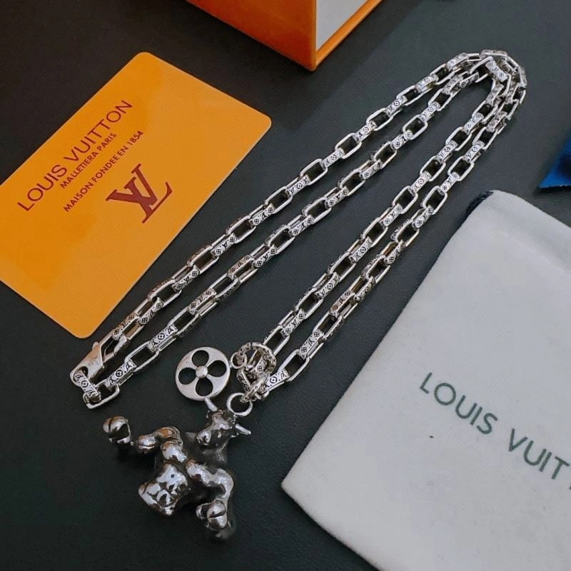 Factory-made Louis Vuitton Necklaces