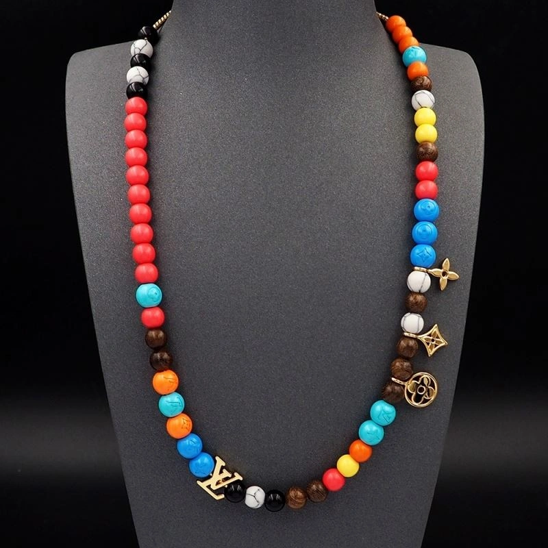 Discounted Louis Vuitton Necklaces