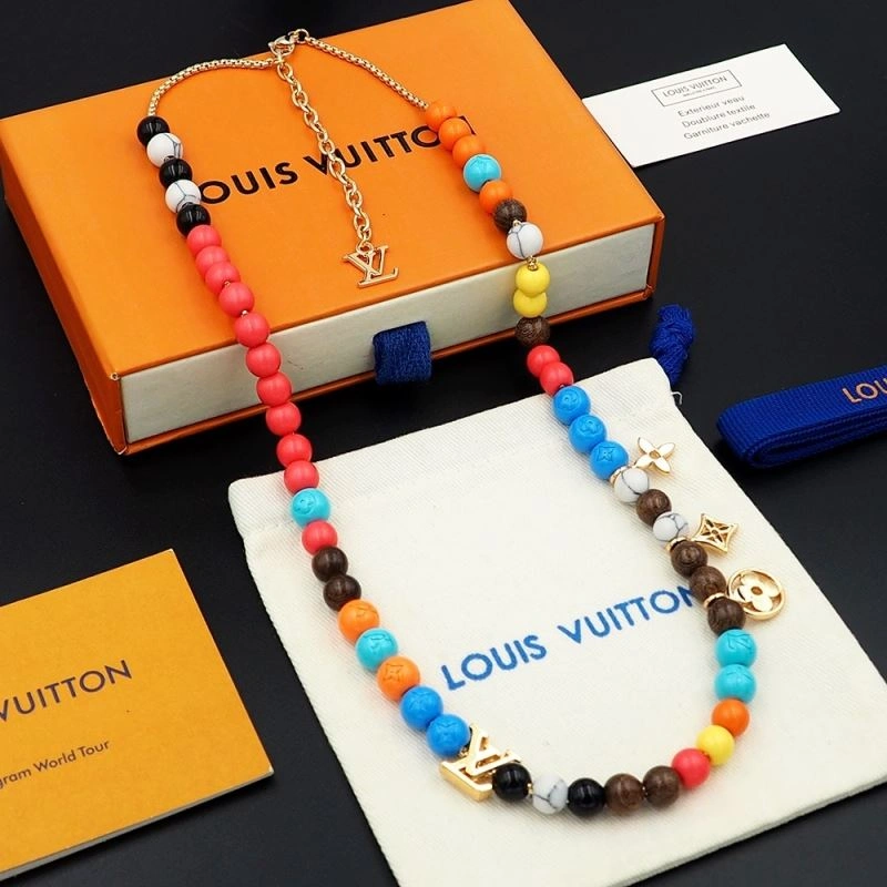 Discounted Louis Vuitton Necklaces