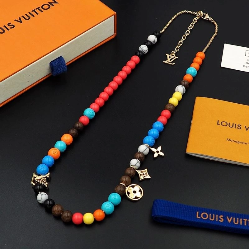 Discounted Louis Vuitton Necklaces