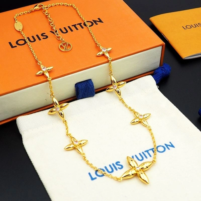 Accurate model Louis Vuitton Necklaces