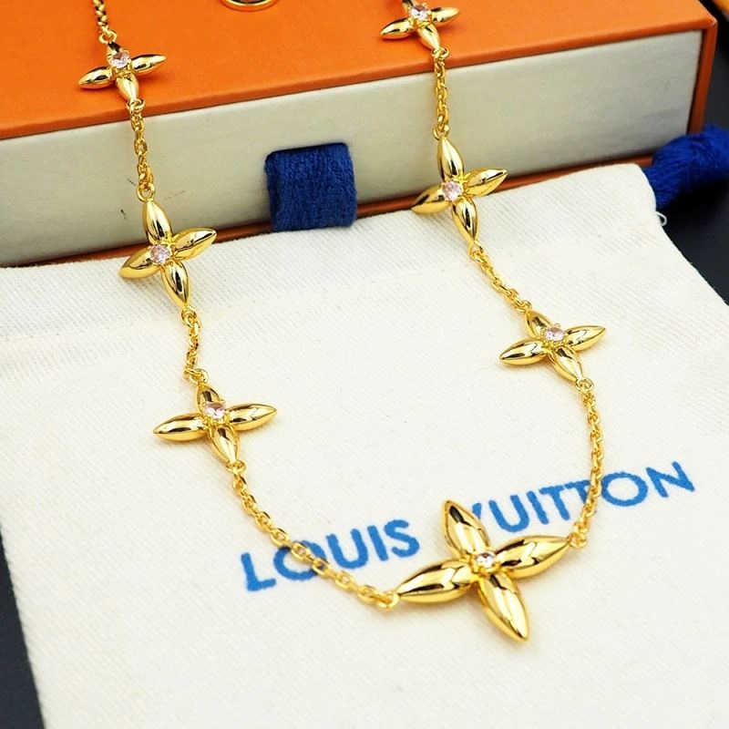 Accurate model Louis Vuitton Necklaces