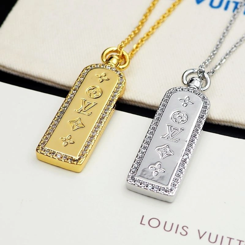 Low-cost Louis Vuitton Necklaces