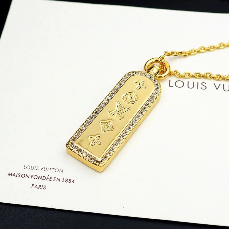 Low-cost Louis Vuitton Necklaces