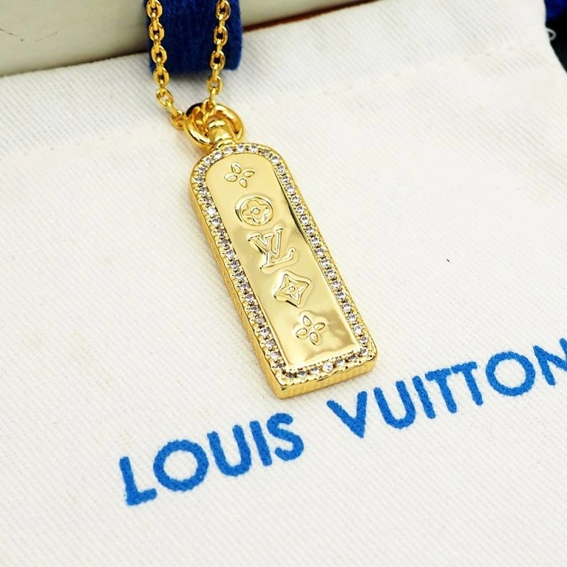 Low-cost Louis Vuitton Necklaces