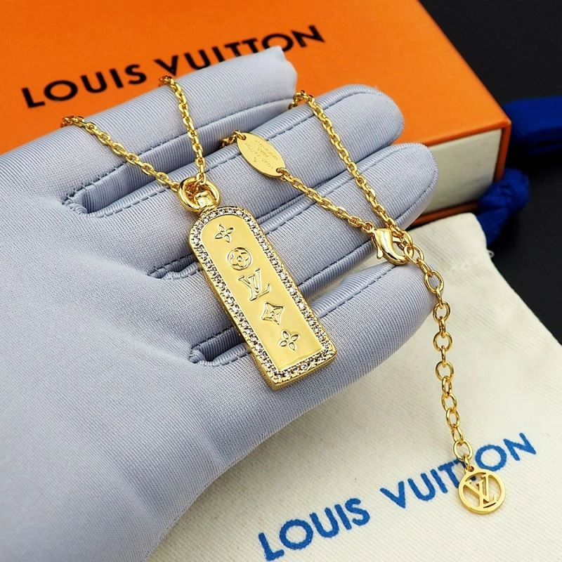 Low-cost Louis Vuitton Necklaces
