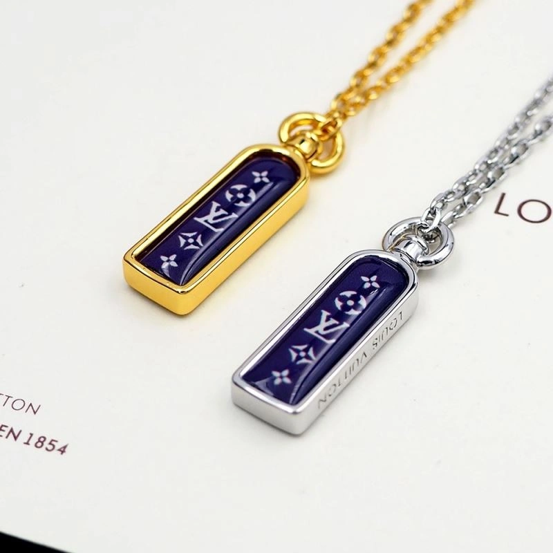 High accuracy Louis Vuitton Necklaces