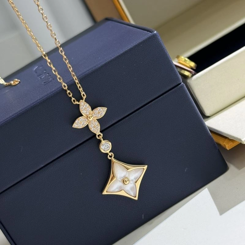 Exact replica Louis Vuitton Necklaces