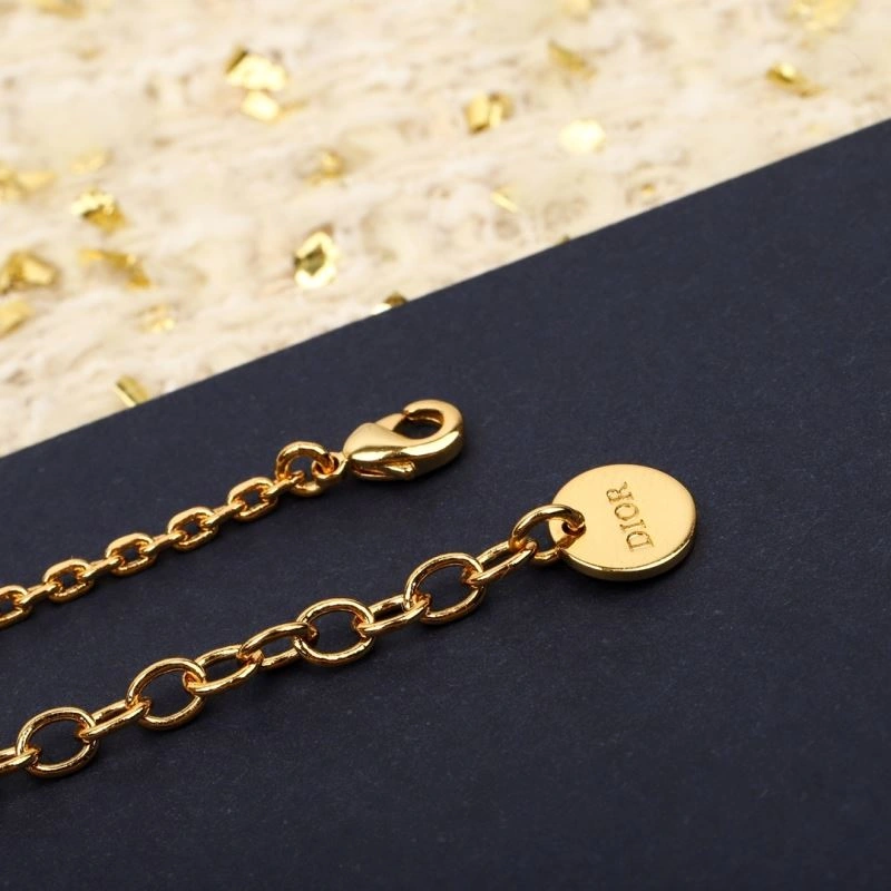 Legit Louis Vuitton Necklaces