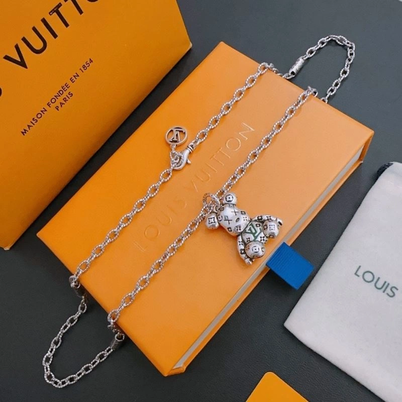 Factory-made Louis Vuitton Necklaces