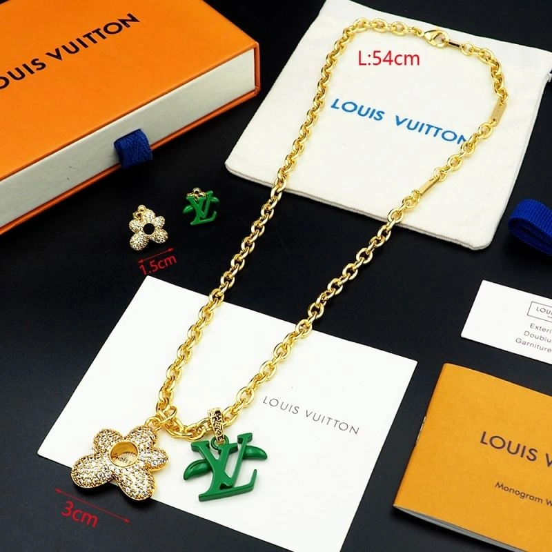 Affordable Louis Vuitton Necklaces