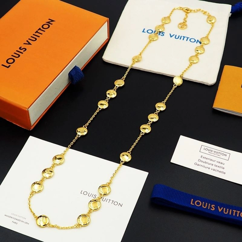 Bargain Louis Vuitton Necklaces